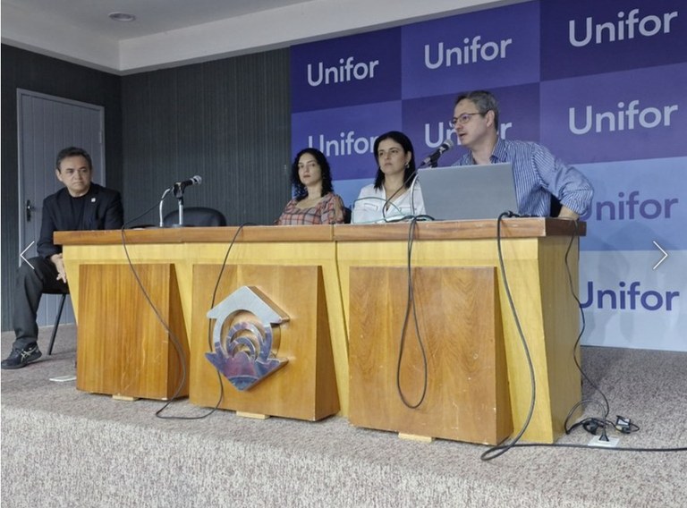 PROFESSOR CELSO JOSÉ BRUNO DE OLIVEIRA REPRESENTA UFPB EM EVENTO NACIONAL DA CAPES COM PROJETO ...